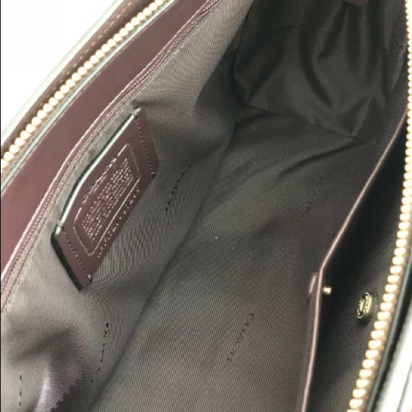 Coach | Bags | Coach Swagger 27 In Pebble Leather Satchel | Poshmark